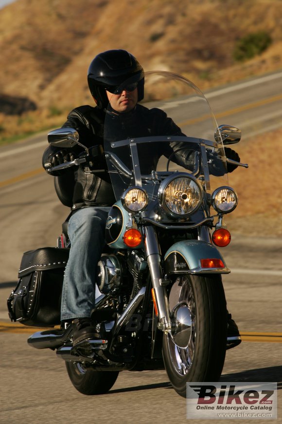 Harley-Davidson FLSTC Heritage Softail Classic gallery