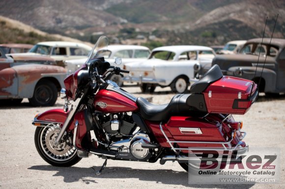 Harley-Davidson FLHTCU Ultra Classic Electra Glide gallery