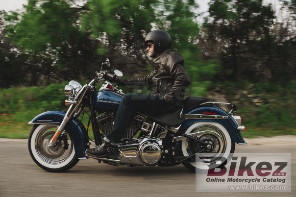 Harley-Davidson Softail Deluxe gallery