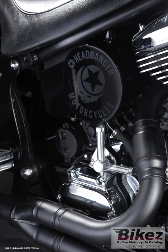 Headbanger Roll Me Away gallery