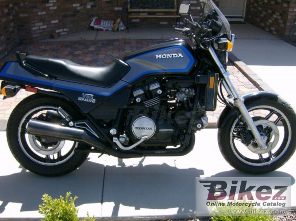 Honda V65 VF1100S Sabre gallery