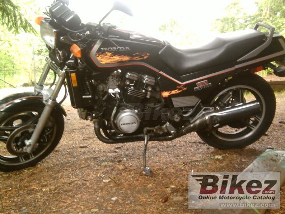 Honda V65 VF1100S Sabre gallery