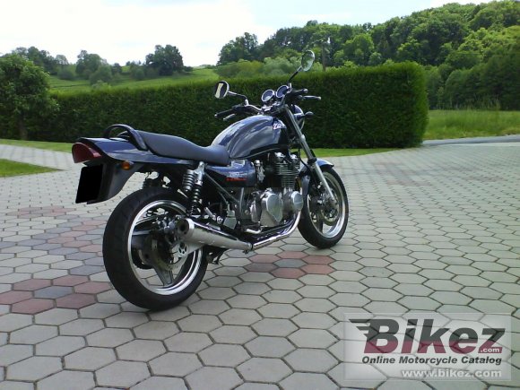 Kawasaki Zephyr 750 gallery