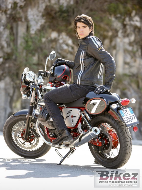 Moto Guzzi V7 Racer gallery