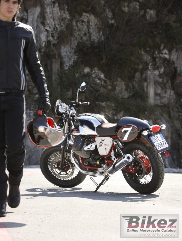 Moto Guzzi V7 Racer gallery