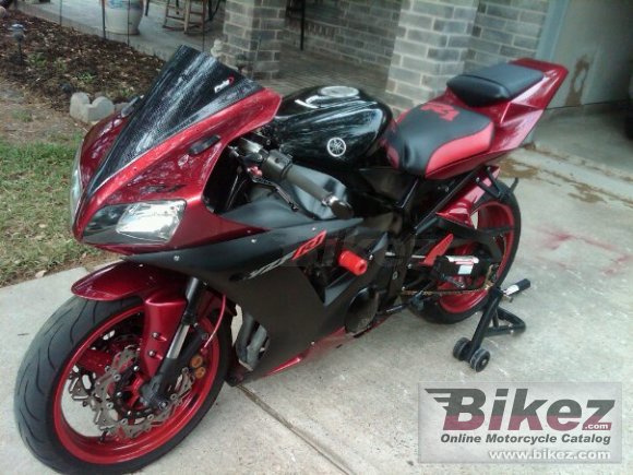 Yamaha YZF R1 gallery